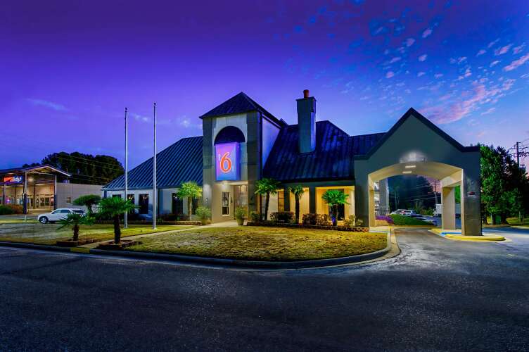 Studio 6 Extended Stay - Birmingham, Al - Medical Center - Leeds, AL