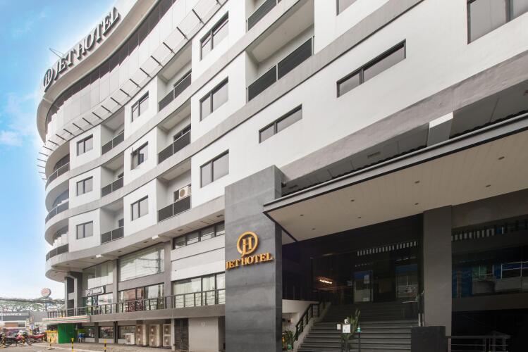 Jet Hotel - Lipa