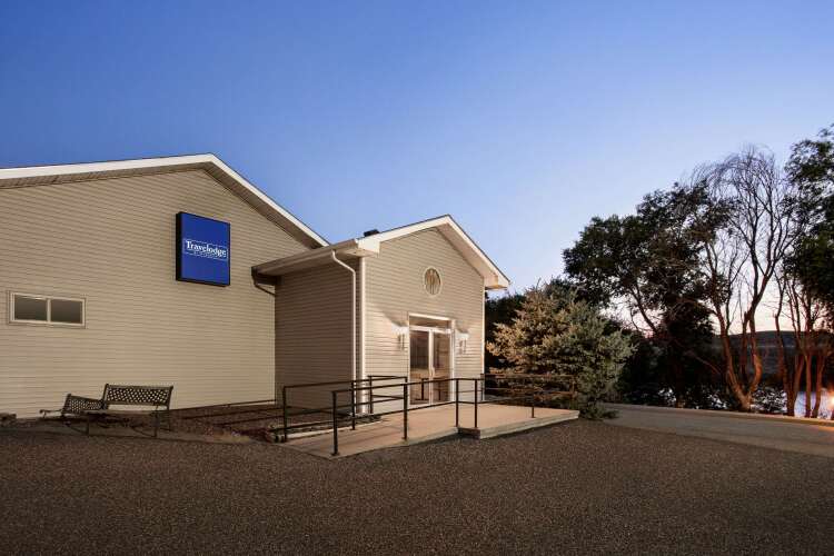Travelodge By Wyndham Guernsey - Guernsey, WY