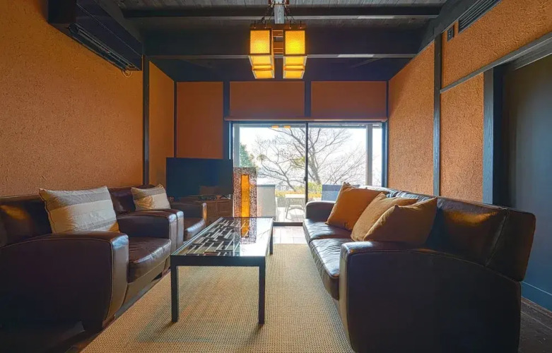 Nishi Izutoi Onsen Musoan Biwa - 静岡県