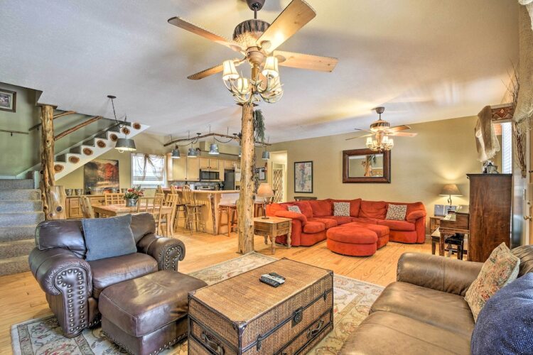 Guntersville Cabin Nestled In Kudzu Cove Resort - Alabama
