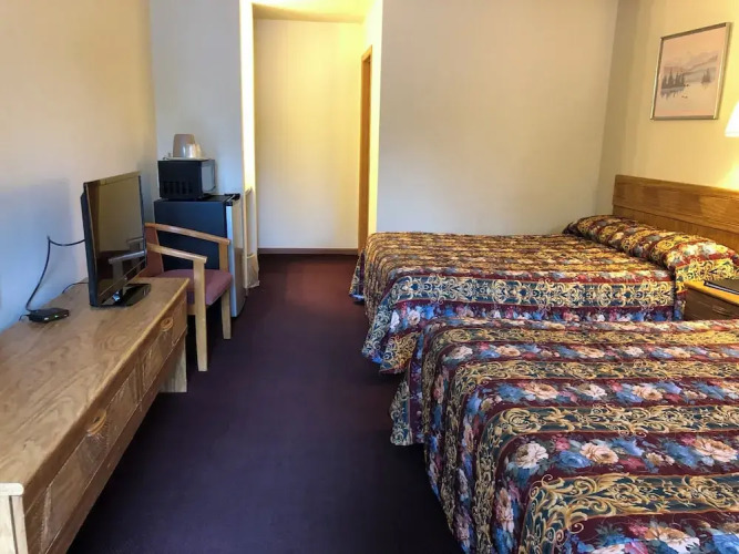 Relax Inn - New Castle, DE