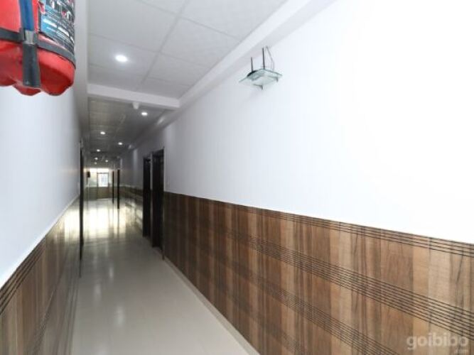 Oyo 30849 Natraj Hotel - Lucknow