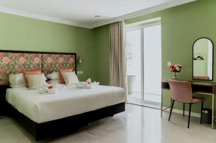 King Charles Hotel - Valletta