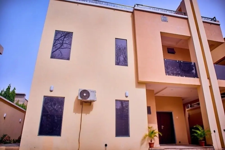 Evc  Apartments - Kano