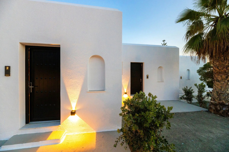Omilos Beachfront House - Paros