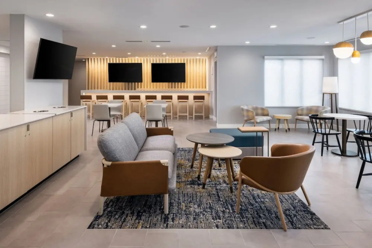 Towneplace Suites West Kelowna - West Kelowna