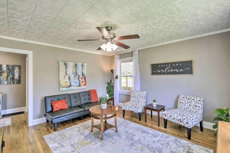 Cozy Cottage Near Dtwn Dining, Walk To Casino - Virginia