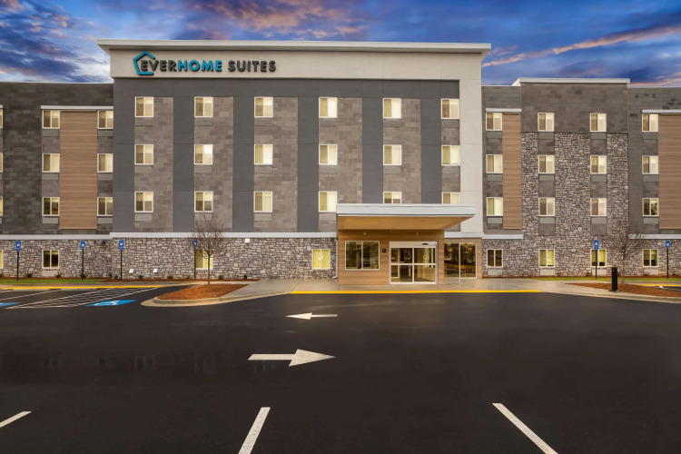 Everhome Suites Temecula - Temecula, CA