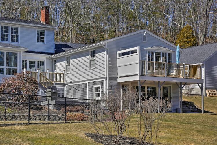 Peaceful Waterfront Apt W/ Deck, 22 Mi To Portland - Yarmouth, ME
