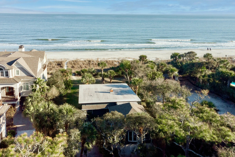 Sandpiper By Avantstay Gorgeous Beachside Home W/ Spacious Yard & Chic Design - Hilton Head Island, SC