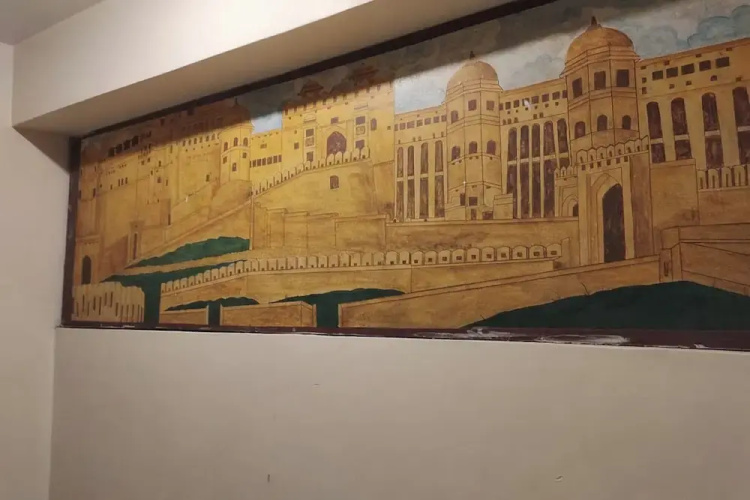 Hotel Rang Mahal Near Jaipur International Airport - Jaipur