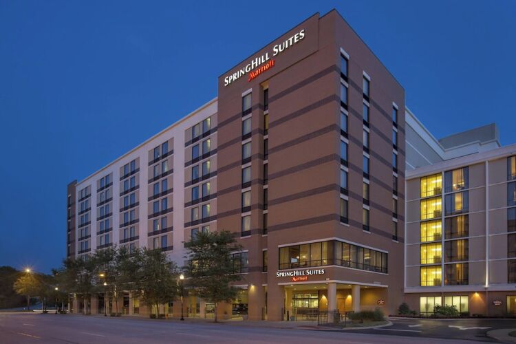 Springhill Suites Louisville Downtown - Louisville, KY