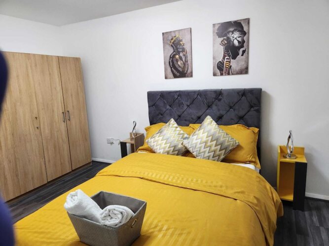 Grays Apartment With City Views Lakeside Shopping - Dartford
