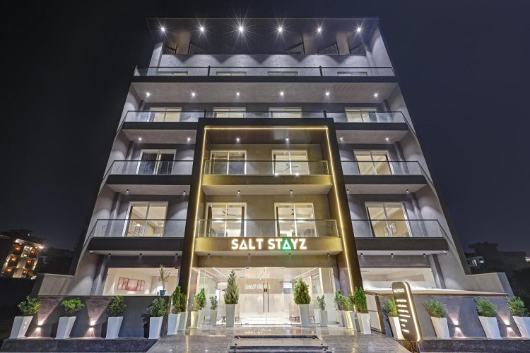 Saltstayz Premier – Golf Course Road & Sector 42 - Gurugram