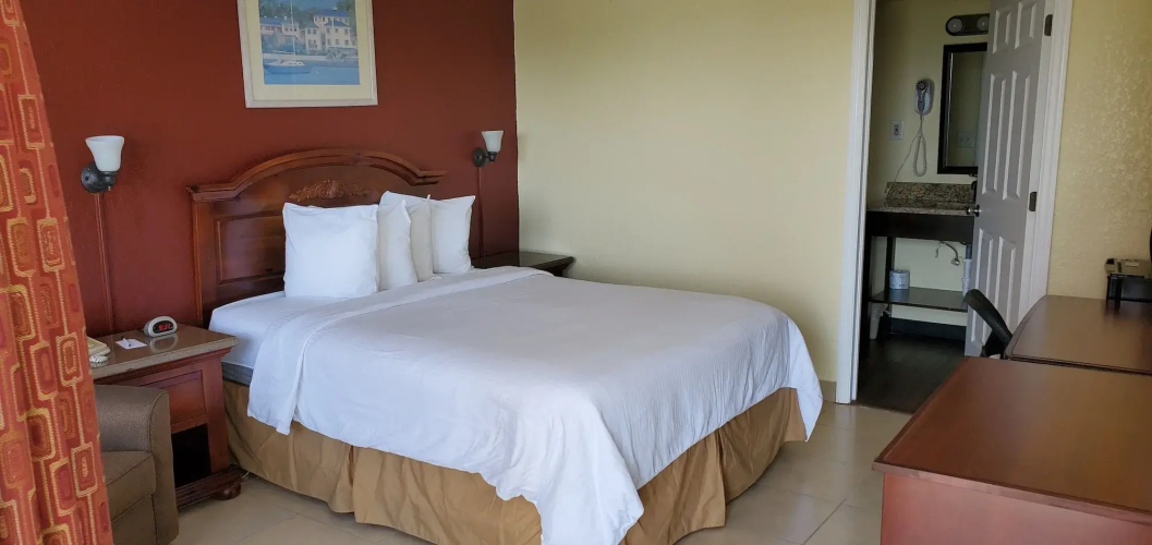 Clearwater Beach Hotel - Clearwater Beach