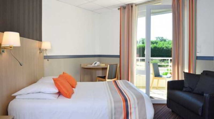The Originals City, Le Clos De L'orgerie - Mayenne
