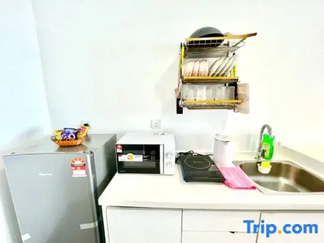 R 1-5pax Cozy Home Setiaalam 100mpswifi&tv Trefoil - Setia Alam