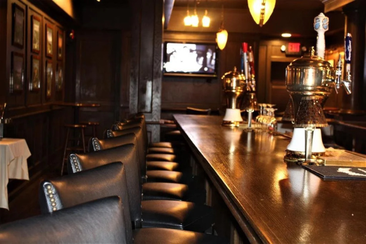 Waynebrook Inn, Est 1865 - Pennsylvania