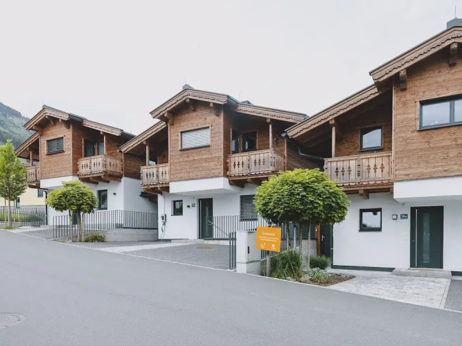First In Mountain Chalet B - Kaprun