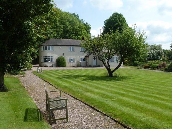 The Coach House - Peak District National Park