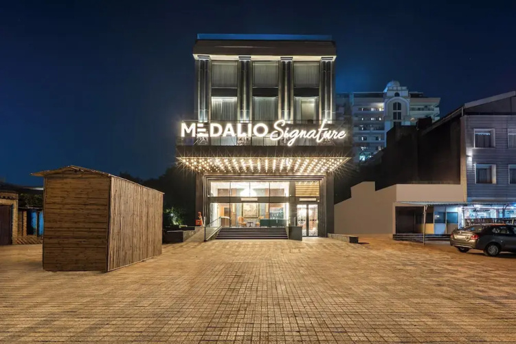 Medalio Signature Chandigarh Zirakpur - Zirakpur