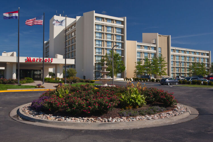 Kansas City Airport Marriott - Parkville, MO