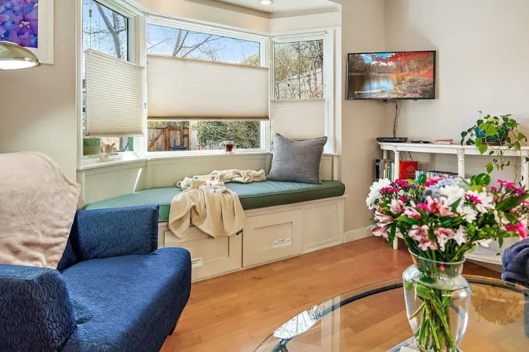 Hanna's House By Wanderlodges - Ashland, OR