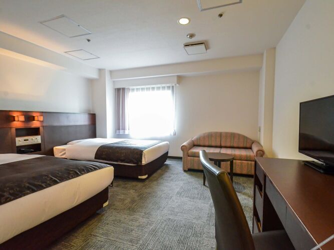 Apa Hotel Osaka Kadomashi Ekimae - Kadoma