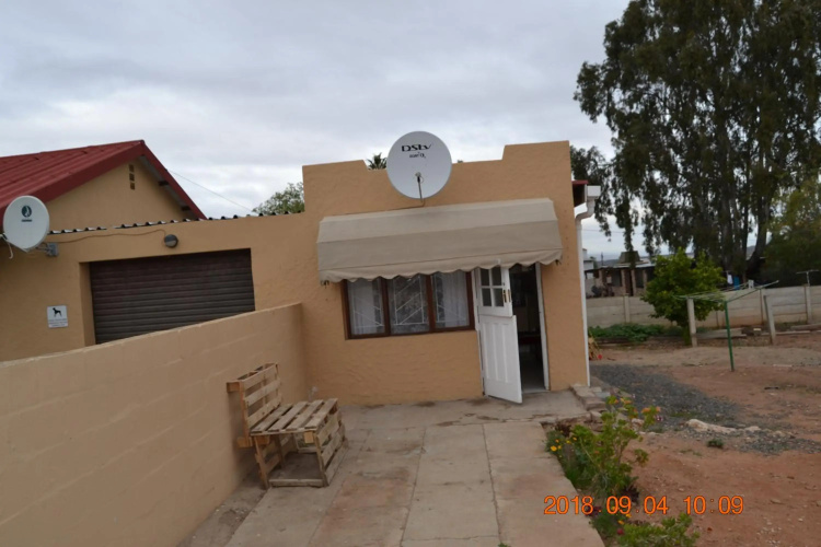 Heloise Home Stay - Oudtshoorn
