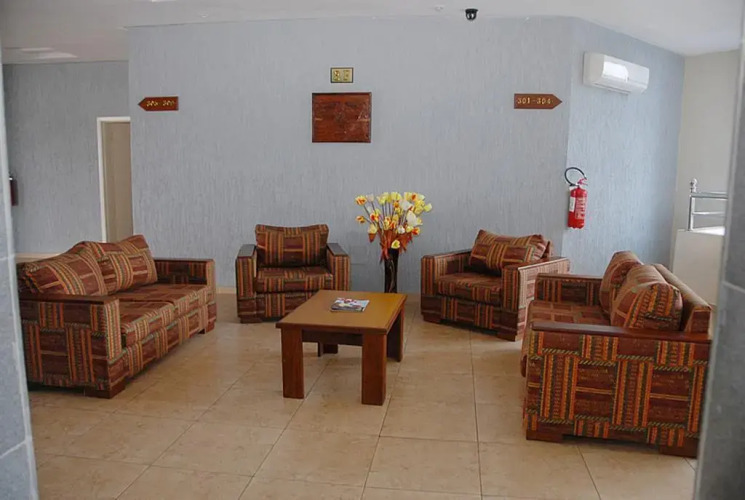 Robinhood Inn - Accra