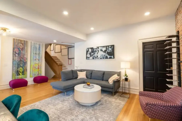 The Buckeye Retreat Mansion - Columbus, OH