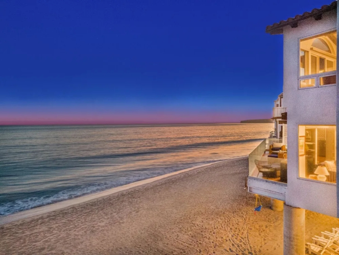 Escondido Escape - Point Dume, CA