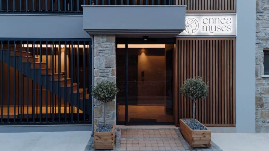 Ennea Muses Rooms & Suites - Нафплион