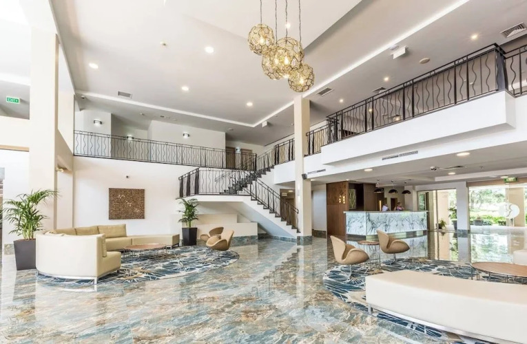 Hope Harbour Hotel - Gold Coast