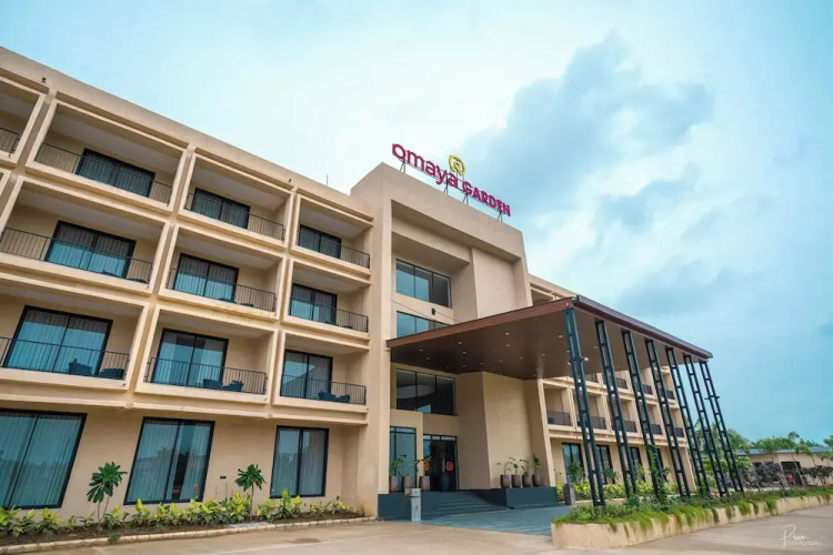 Hotel Omaya Garden - Raipur