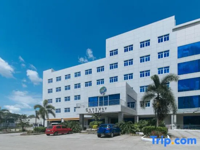 Iloilo Gateway Hotel And Suites By Reddoorz - Pavia