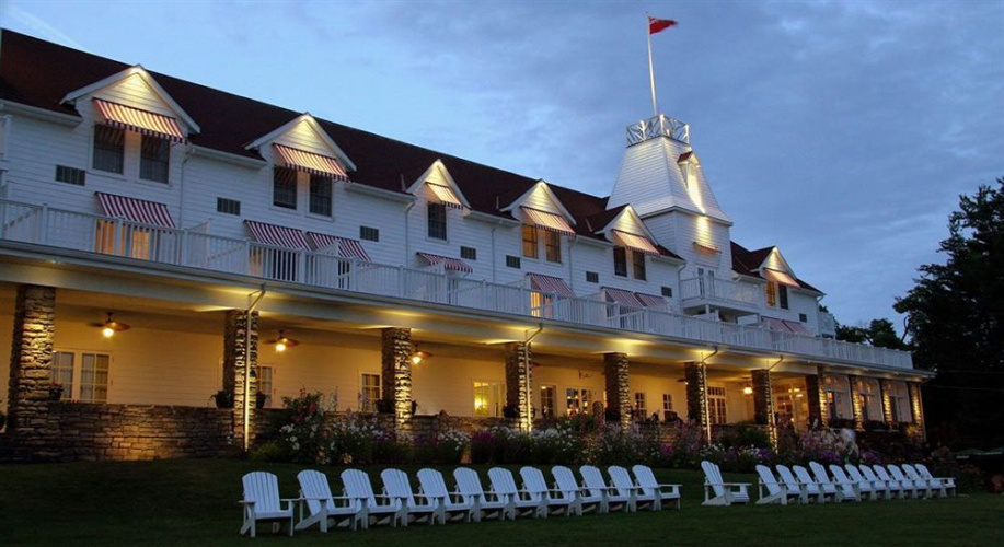 Windermere House - Ontario 60