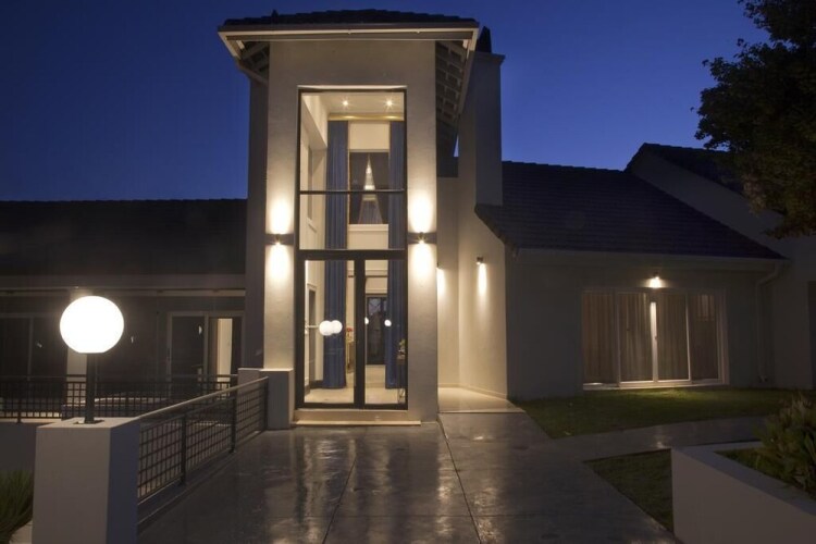 Fauchil Hotel - Germiston