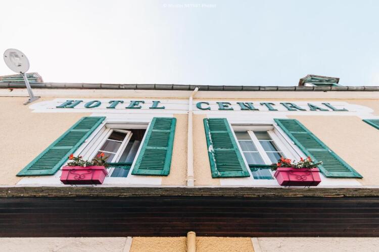 Hôtel Restaurant Le Central - Creuse