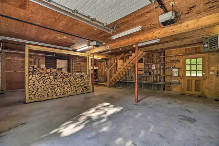 Picture-perfect Vermont Mtn Cabin W/ Hot Tub! - Woodstock, VT