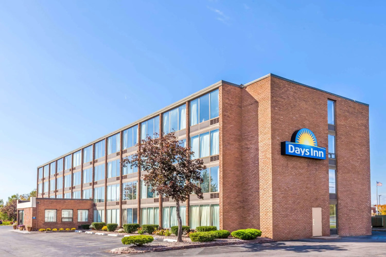 Days Inn By Wyndham Syracuse - Syracuse, NY