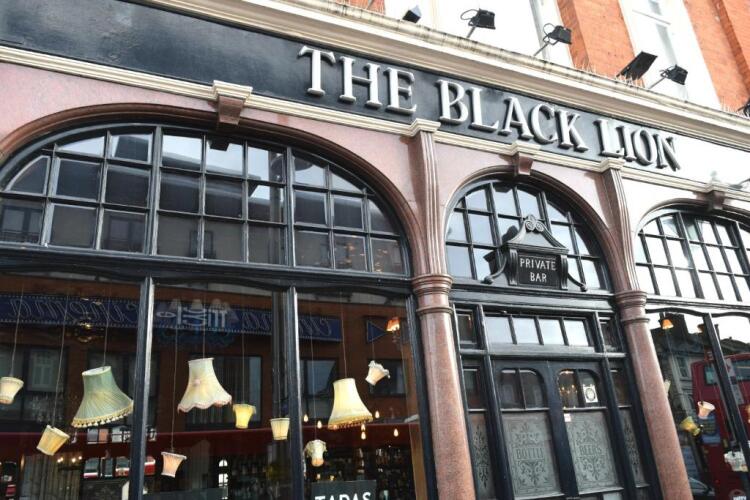 The Black Lion - Central London