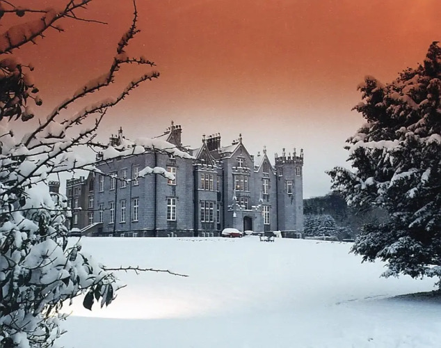 Kinnitty Castle Hotel - County Offaly