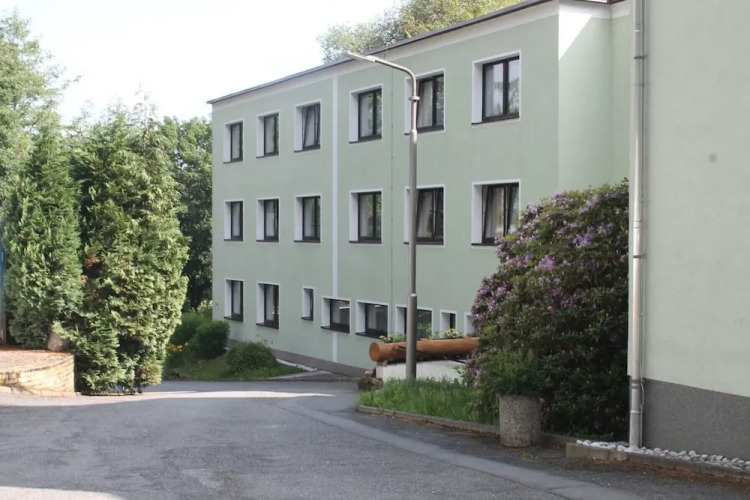 Hotel Carolaruh - Bad Elster