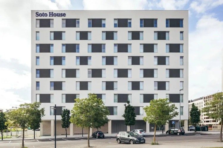 Soto House - Navarre
