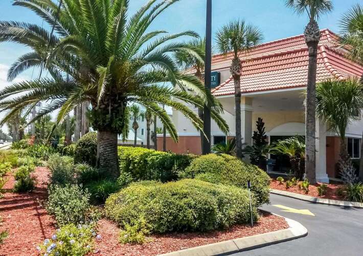 Quality Inn & Suites St Augustine Beach Area - St. Augustine Beach, FL