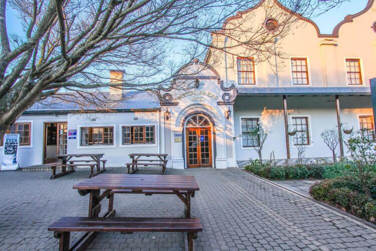 Nottingham Road Hotel - Nottingham Road
