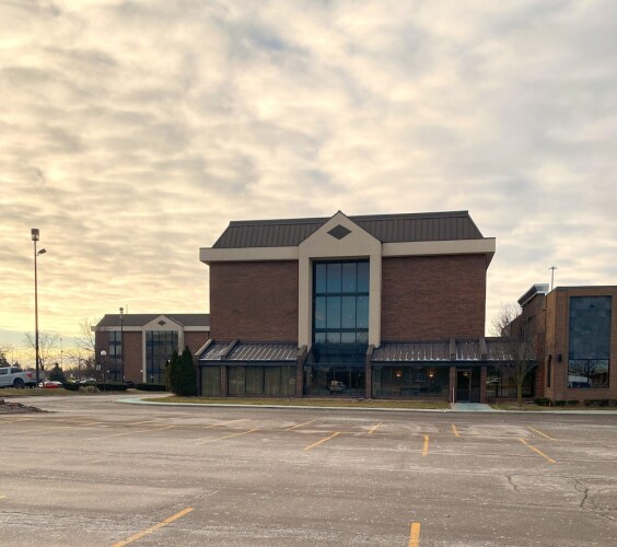 Troy Inn - Troy, MI