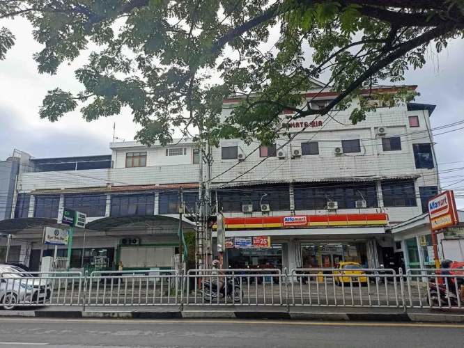 Reddoorz Near Sam Ratulangi Manado - Manado